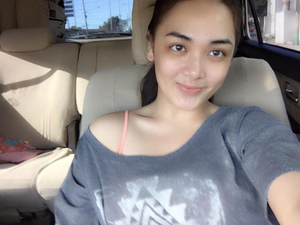 Meg Imperial Wallpaper