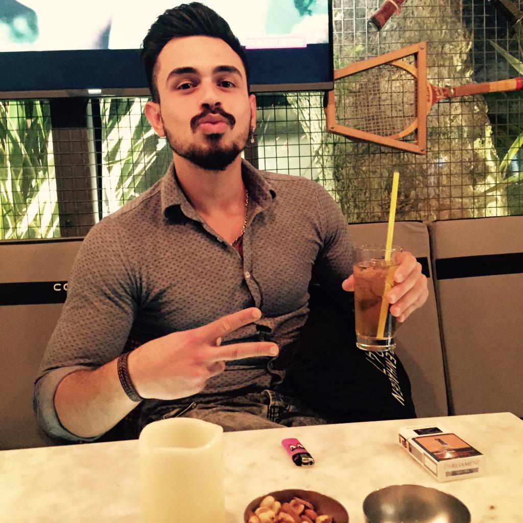 Yunus Emre Sezer (@yeslucian) | Twitter