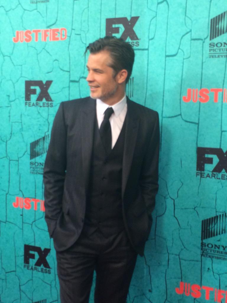 89 best Raylan images on Pholder | Justified, Sheltie and Argentina ...