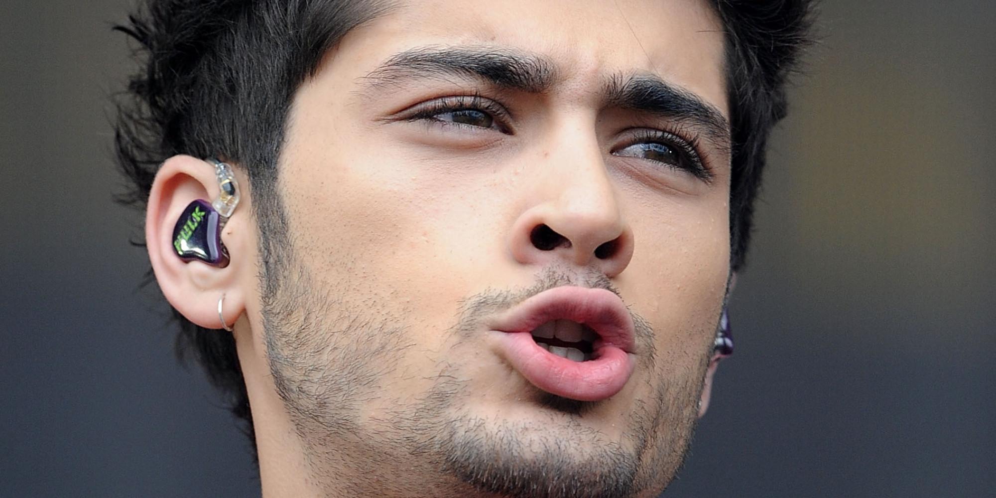 Sugarscape on X Wait has Zayn Malik had his nose pierced now http t nppJonlHMk http t ElEiMyoHvn X