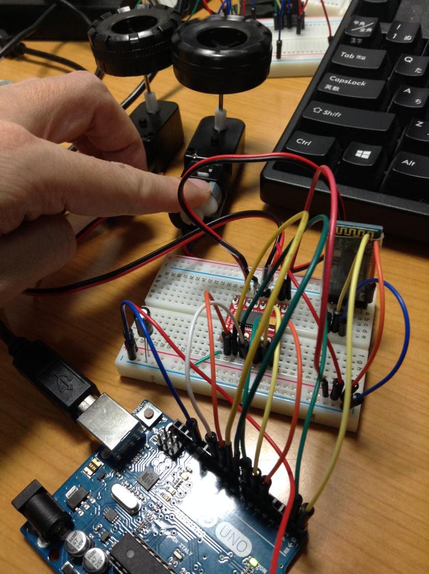 Arduino で TB6612FNG を使ってモーター2個を制御する | Moonmile Solutions Blog