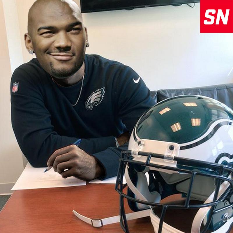 BREAKING: The Eagles have just signed Jamarcus Russell to a 10 yr/ $100 ...