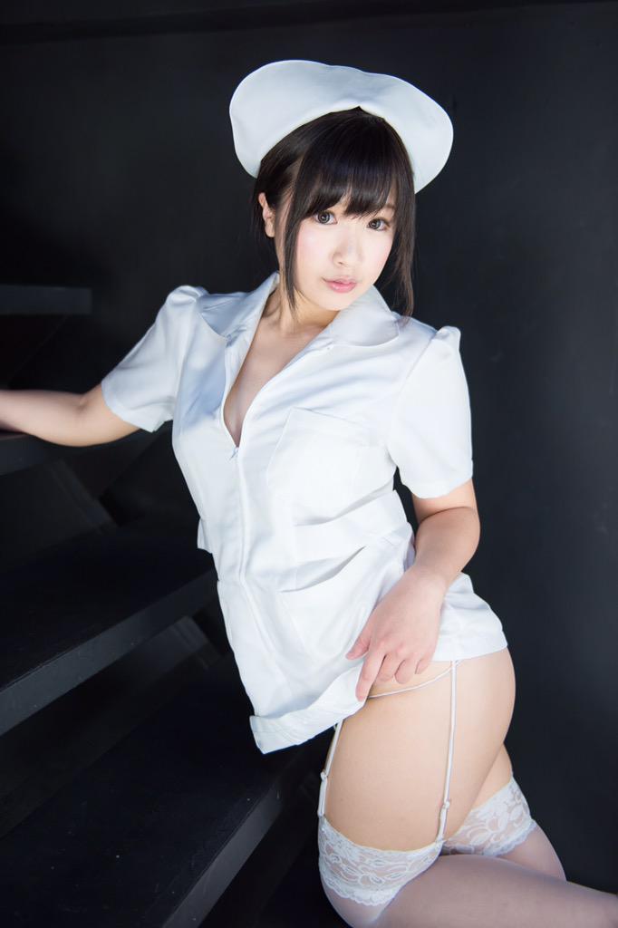 ロウガ🐺ラグコス台風お断り on Twitter: "ゆとりちゃん（@creamcandy123 ） 白衣の天使（≧∇≦） 昼の顔、夜の顔、、、的な感じかな #コスミュ撮影会 http://t ...