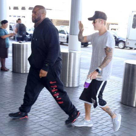 Justin Bieber Bodyguard Fight