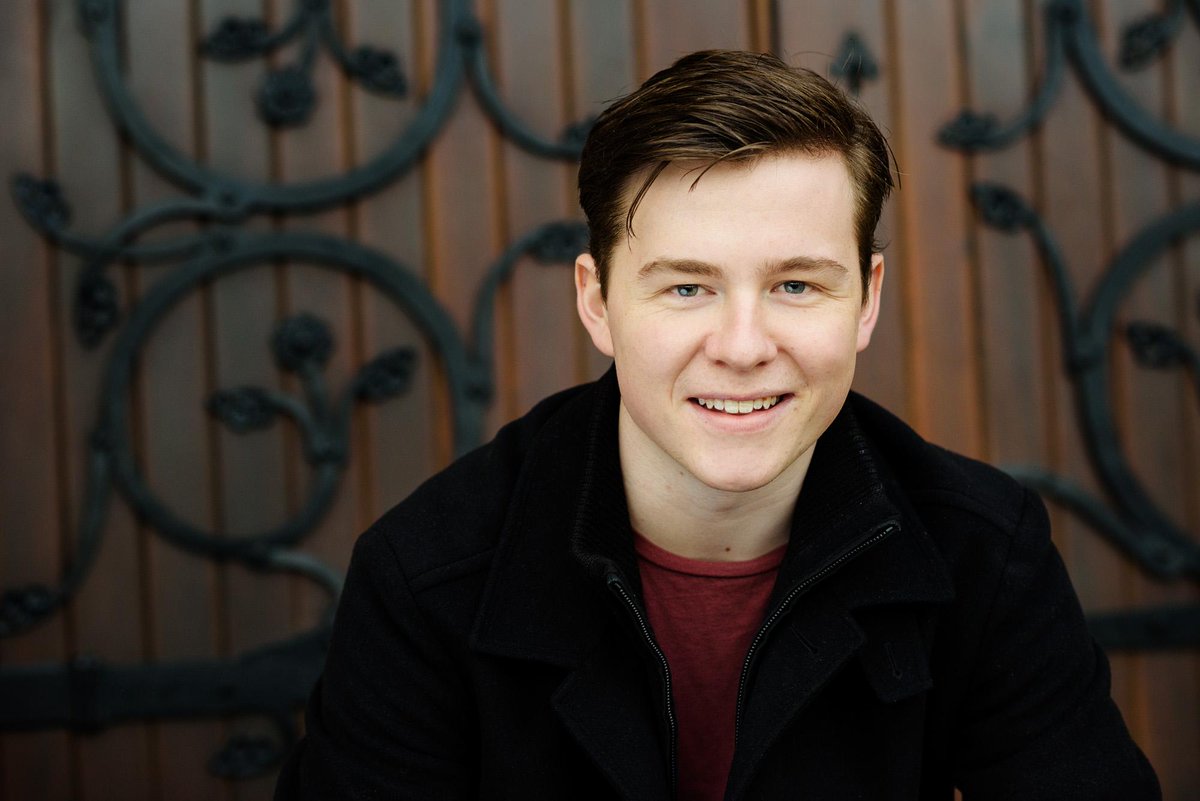 She's a hungry hoe! 😂😂😂 👌👌👌😈😈😈 : r/ComedyCemetery