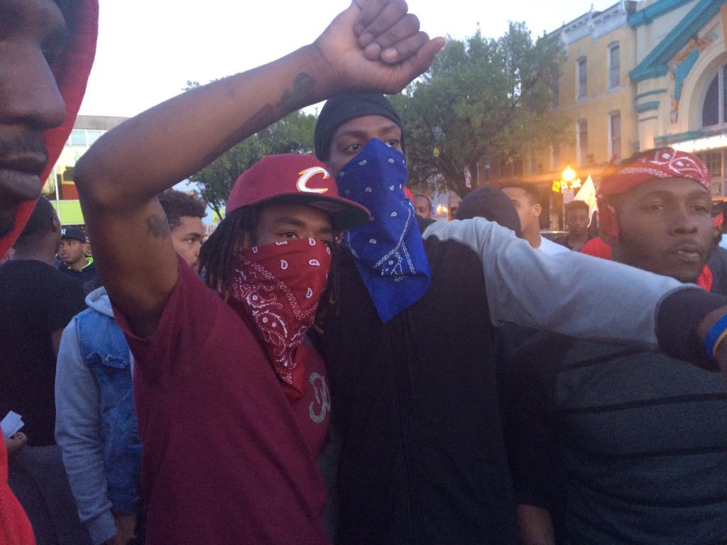 Bloods Vs Crips Pics