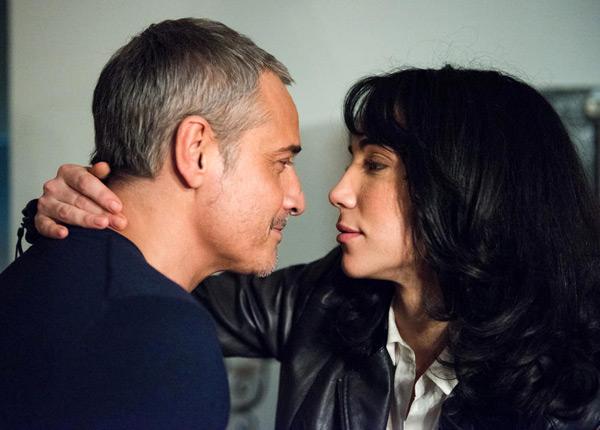 Alice Nevers, le juge est une femme : qui est Léa Delcourt (Karina ...