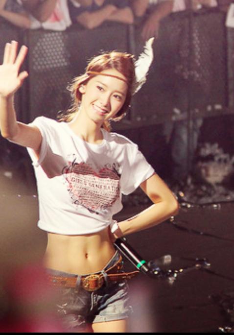 Snsd Yoona Abs