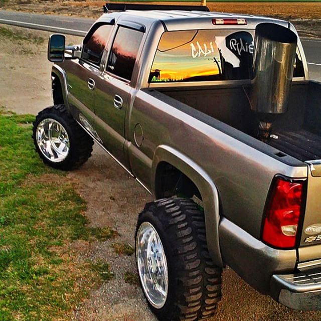 Lifted Chevy Diesel Trucks With Stacks @JTX Forged Lookin Good🔥