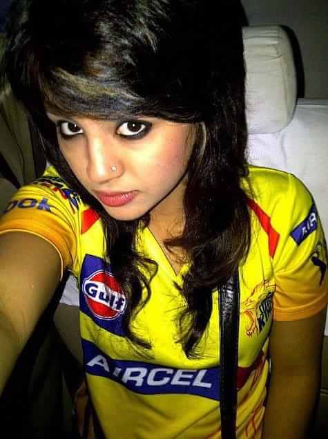 Sakshi Singh Rawat Hot
