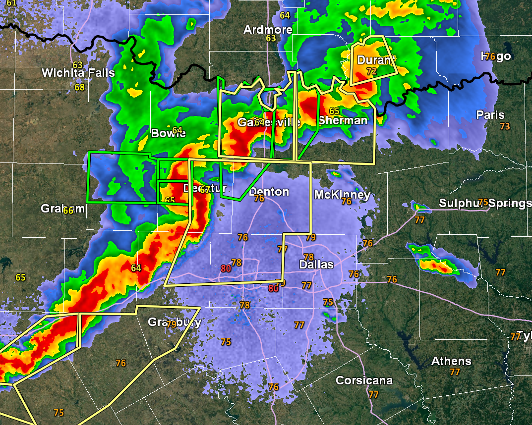 905pm: Line of severe storms moving into the DFW metro. Winds to 70 mph ...