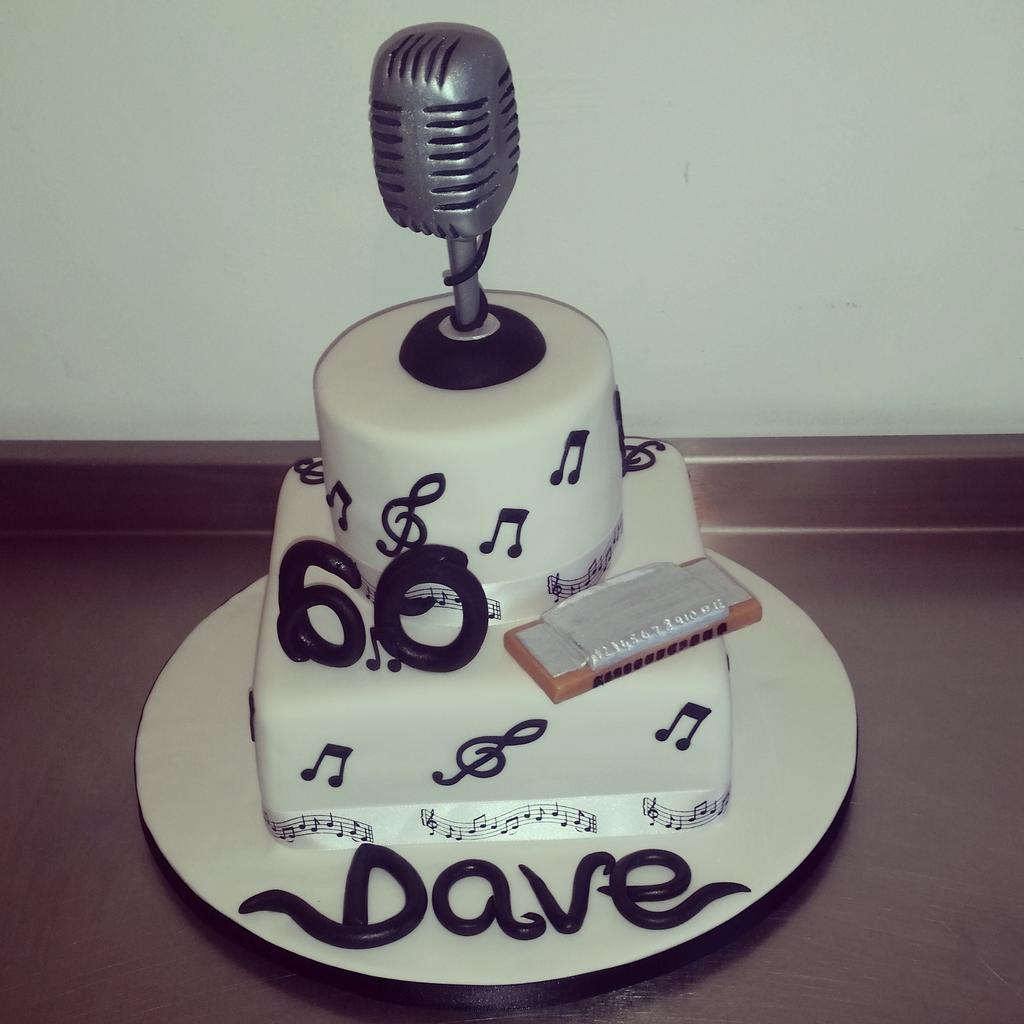 Microphone Birthday Cake Ideas