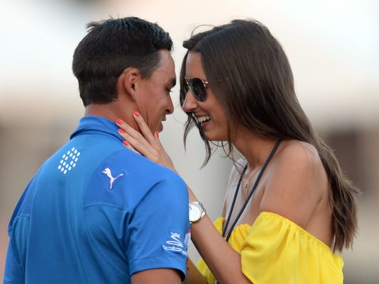 .RickieFowlerPGA's kiss with girlfriend (ASU grad & model Alexis ...