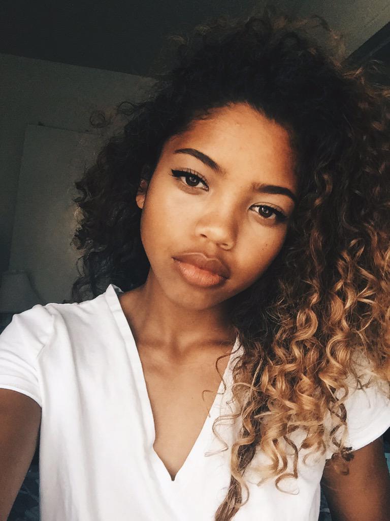 sierra britton (@goth_ra) | Twitter