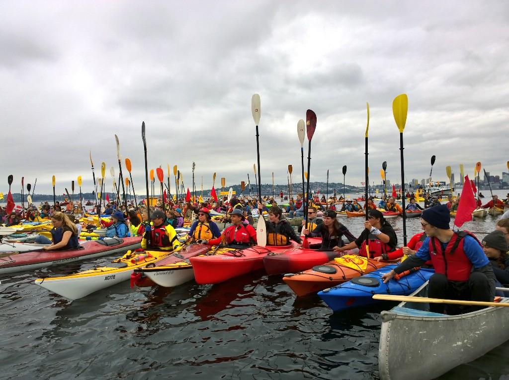 This is the fight for the future (Kayaks surround Shell's rigs in ...