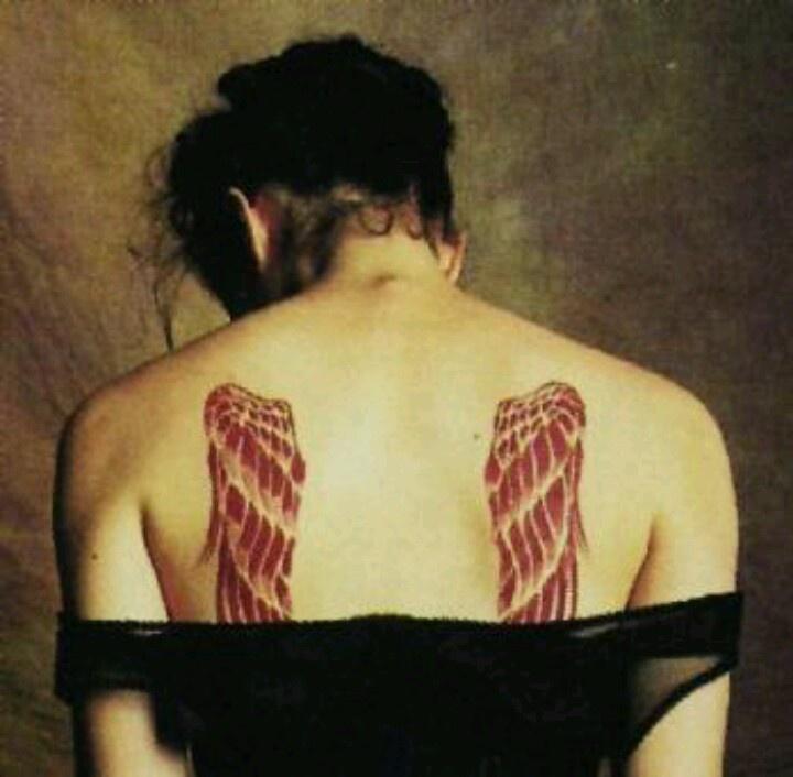 Mia Kirshner The Crow