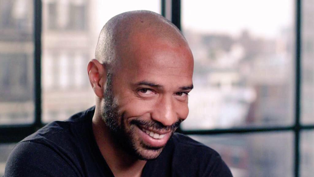 Kerajaan larang hamsap staring in LRT