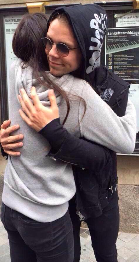 Calum Hood Hugging Fans