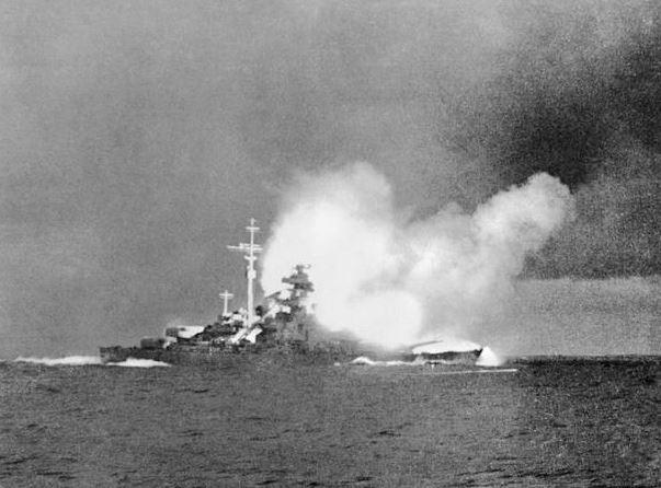 Hms Hood Explosion Photo