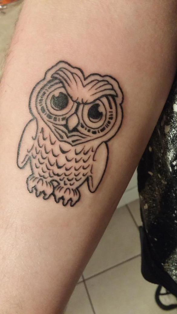 I got the EDC 2014 Keychain tattoed on my arm! : r/electricdaisycarnival