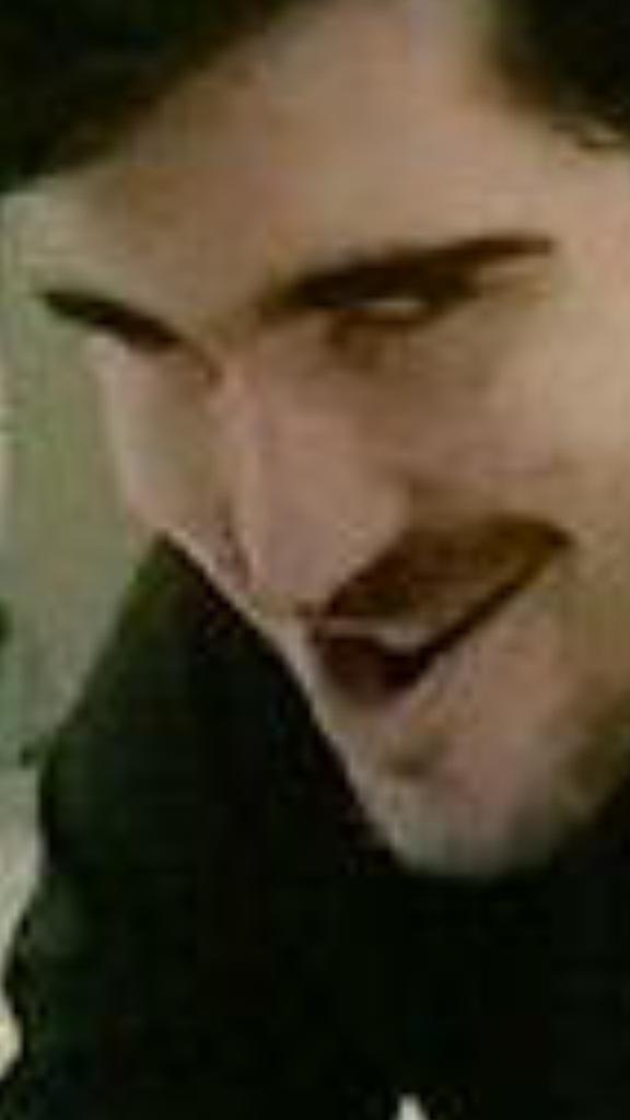 Daithi De Nogla Face