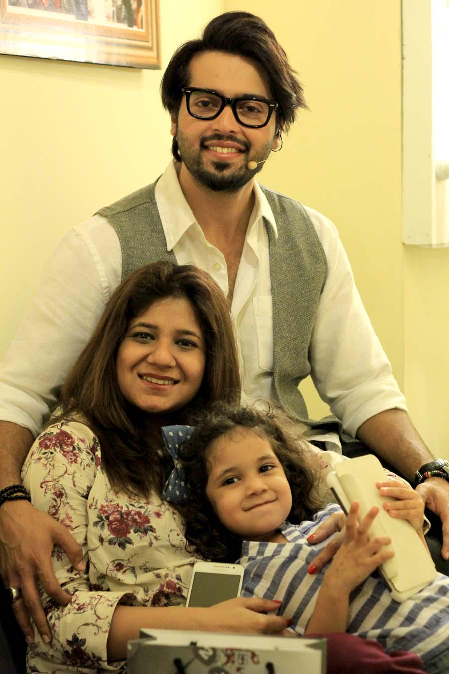 Fahad Mustafa Mother