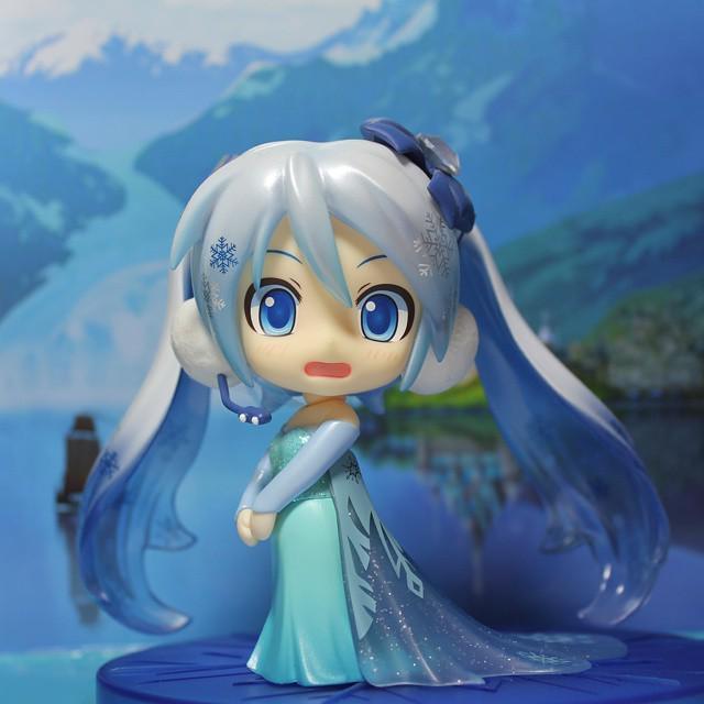 Snow Queen Miku : r/Vocaloid