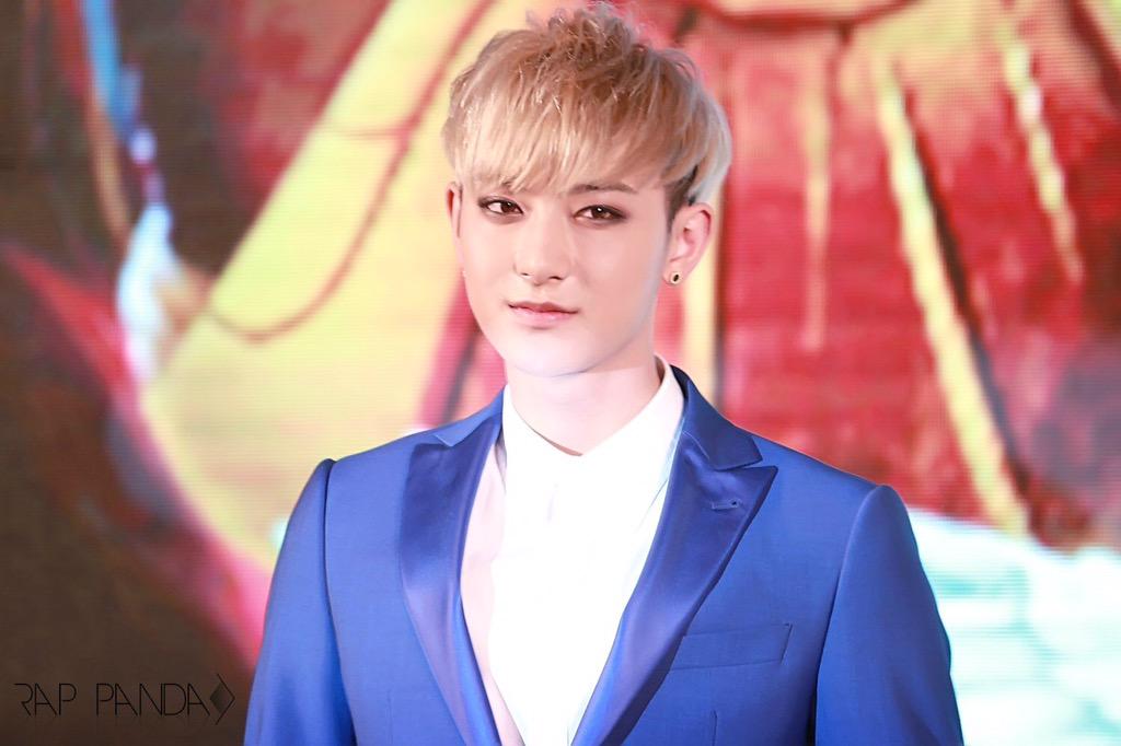 صور | 150603 تاو في المؤتمر الصحفي للعبة The Almighty Team | Exo Arab Fans