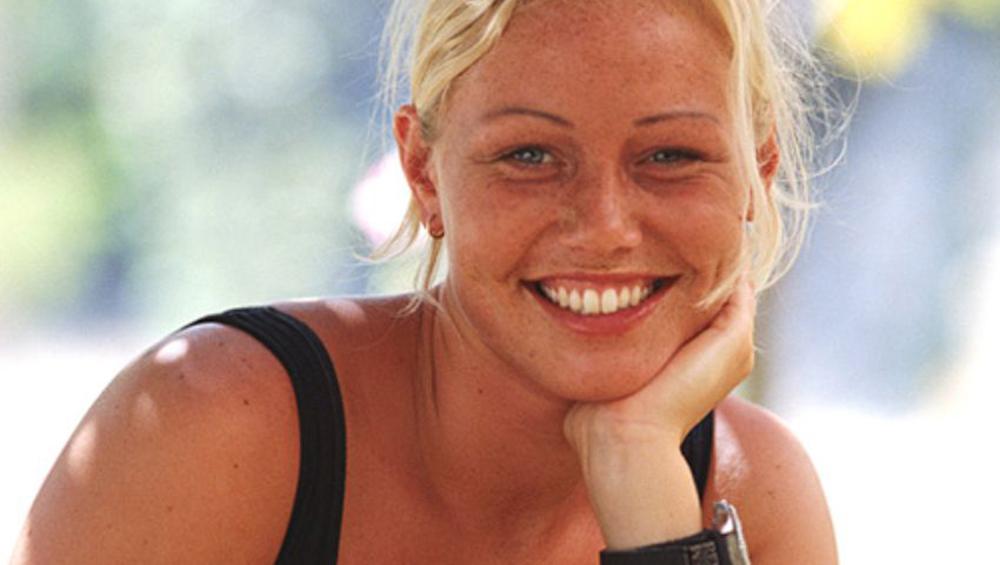 Totally Hot Chick Also Way Psycho | The Onion | Scoopnest