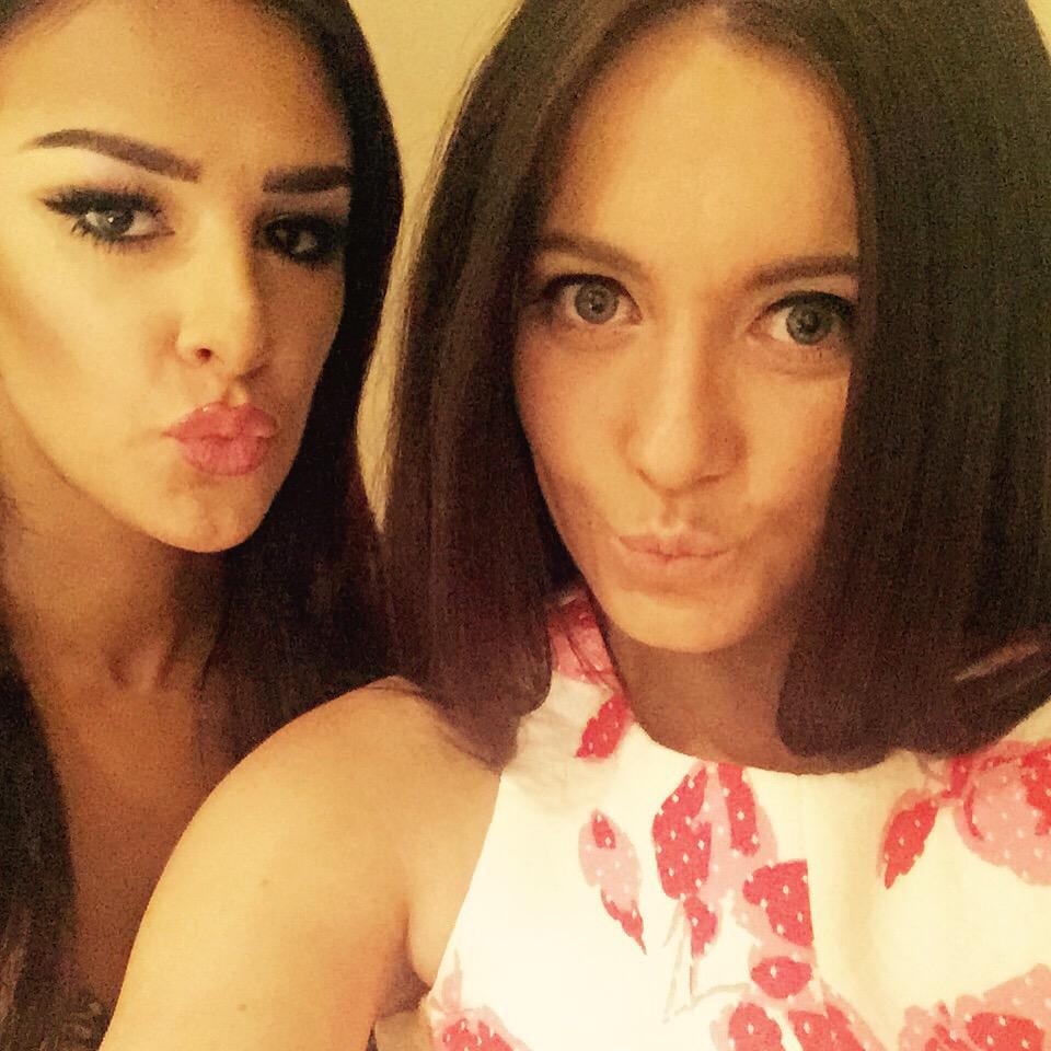 Jessica Halpin's Instagram, Twitter & Facebook on IDCrawl