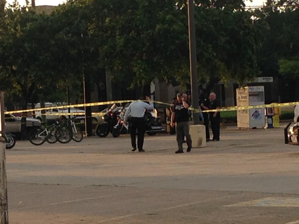 Houston cop shot in back during routine traffic stop