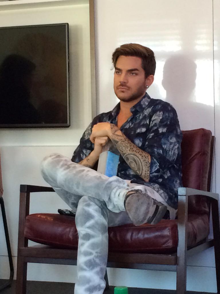 Adam Lambert Q & A via YahooCelebUK (June 11, 2015 JST) (2ページ目) - Togetter