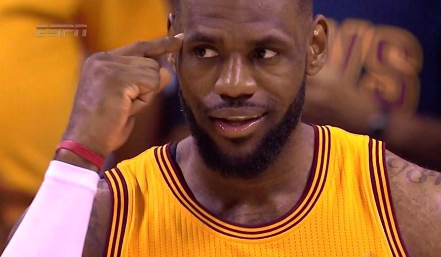 Lebron Head Cut Memes People Got Tired Of Stealing LeBron’s Head So