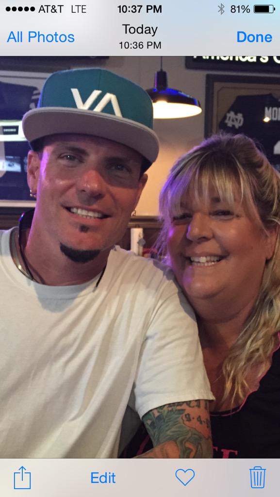 Robin Glazier's Instagram, Twitter & Facebook on IDCrawl