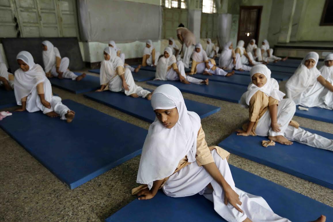 Anjuman E Islam, Ahmedabad girls preparing for World Yoga Day (photos ...