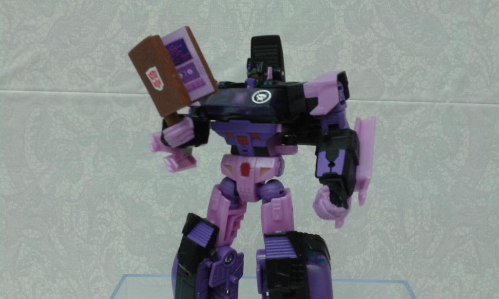 Botcon 2015 Custom Class Figure - Galva Convoy | Page 2 | TFW2005 - The ...