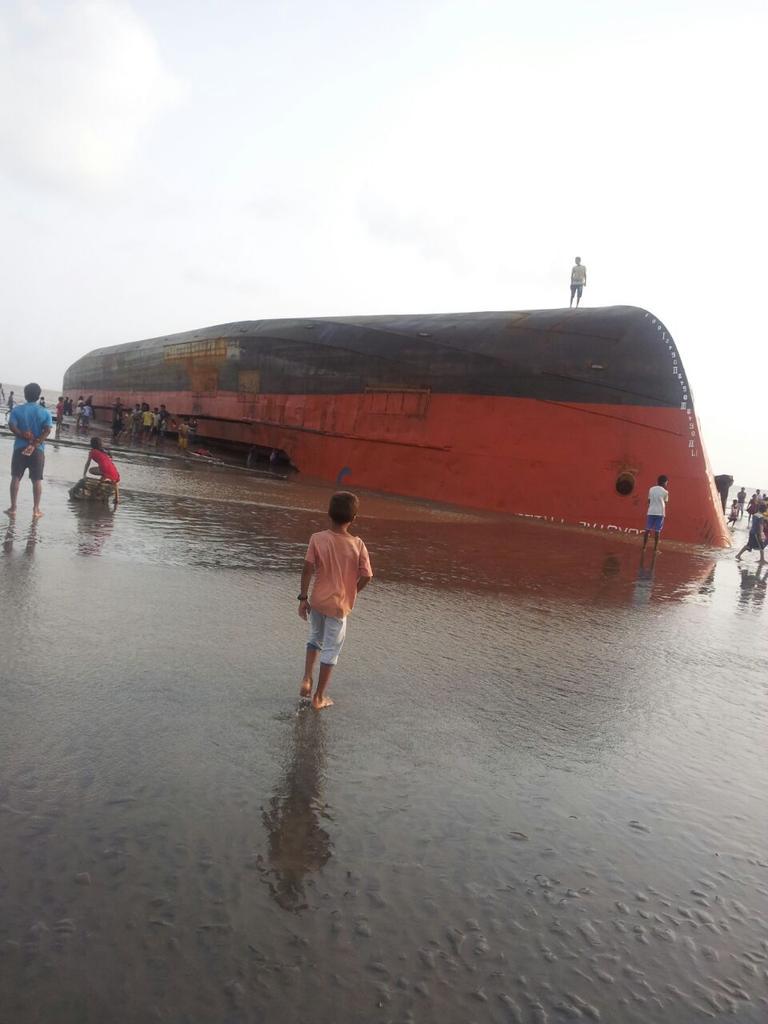 A ship that sank 8 days ago in sea, resurfaces at Daman coast (photos ...