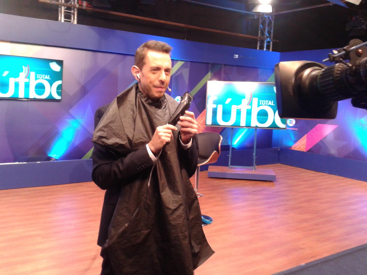 ¿Cuántos RT para que le corten el pelo a Alex_candal? giraltpablo lo ...