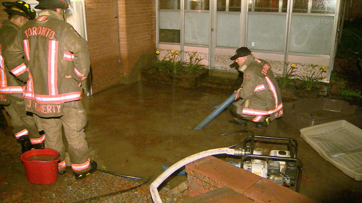 Basement floods after repeated calls to city of toronto about blocked ...