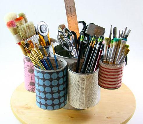 An easy way to reuse old tin cans and a great storage solution! reuse ...