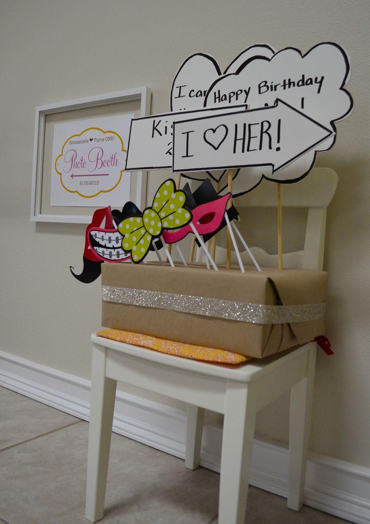 Diy Photo Booth Sign DIY Kissing Booth Sign | Artsy Fartsy Mama