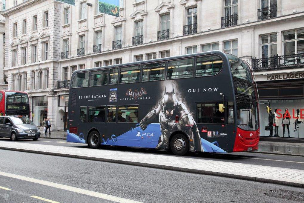 Batman Bus