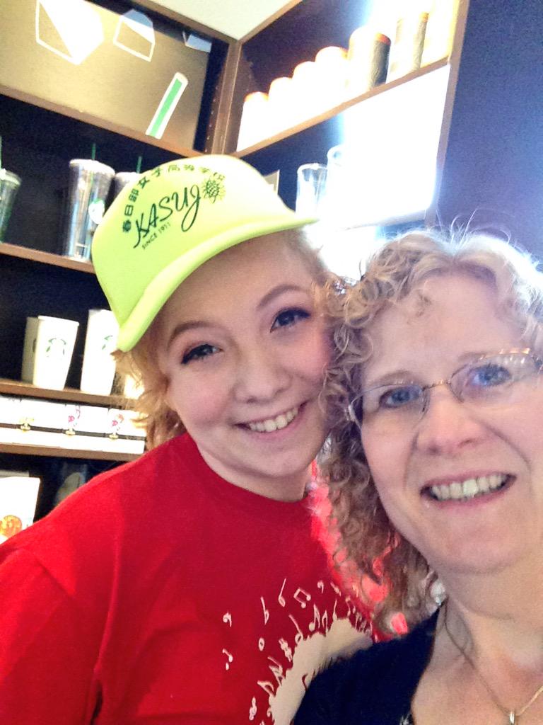 Polly Murray's Instagram, Twitter & Facebook on IDCrawl