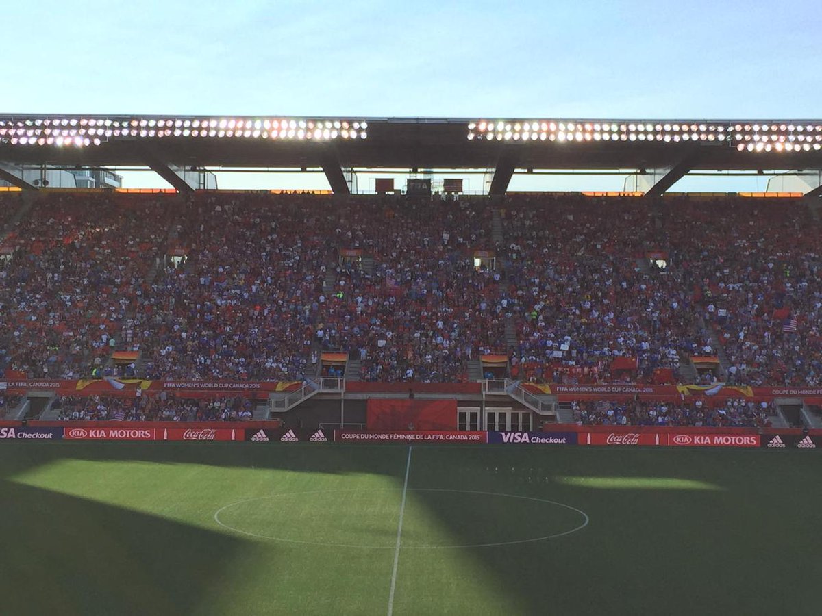 2244 best Crowd Game images on Pholder | RT Game Crowd, Hockey and ...