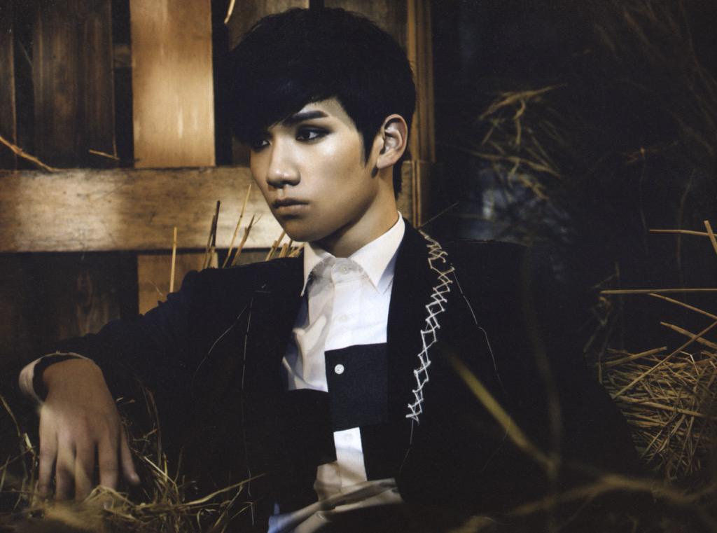 Vixx Voodoo Doll Photoshoot