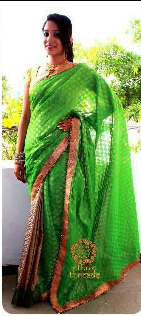 Vj Diya Menon in Green Saree | Veethi