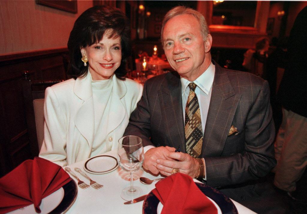 Jerry Jones Wife Younger