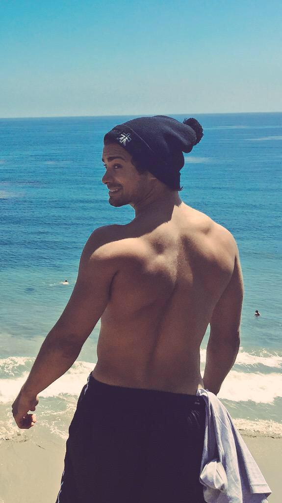 Hector David Jr Shirtless