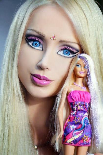 Manusia Barbie