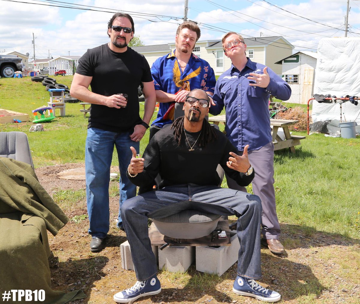 Is Snoop Dog playing Corey's father in TPB10? I do see a resemblance ...